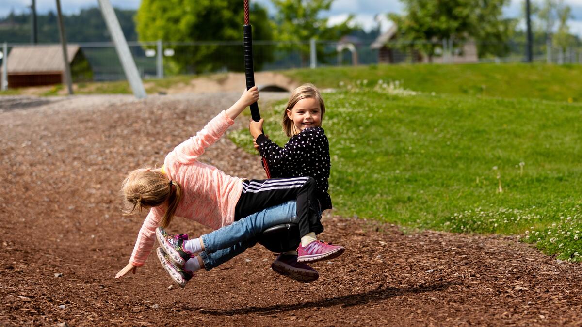 Lekeplass - Mjøsparken