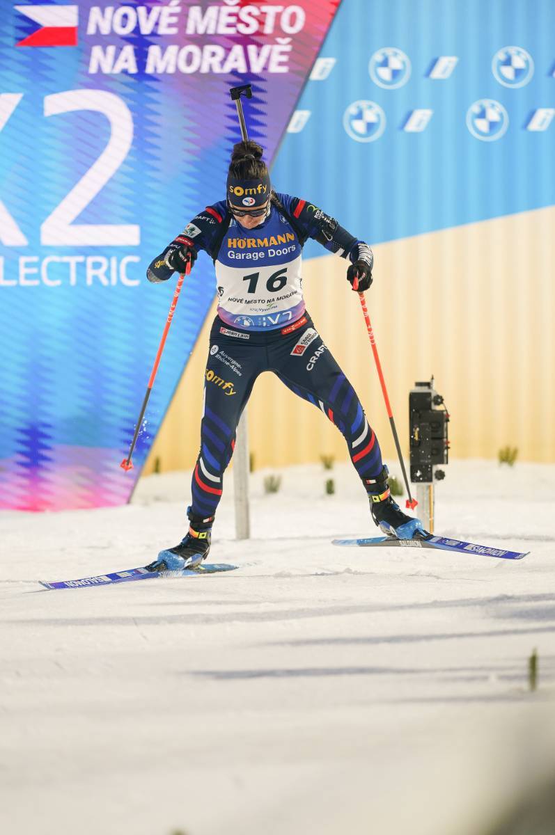 Julia Simon condamnée dans l'affaire de la carte bancaire ? - Sports Infos - Ski - Biathlon